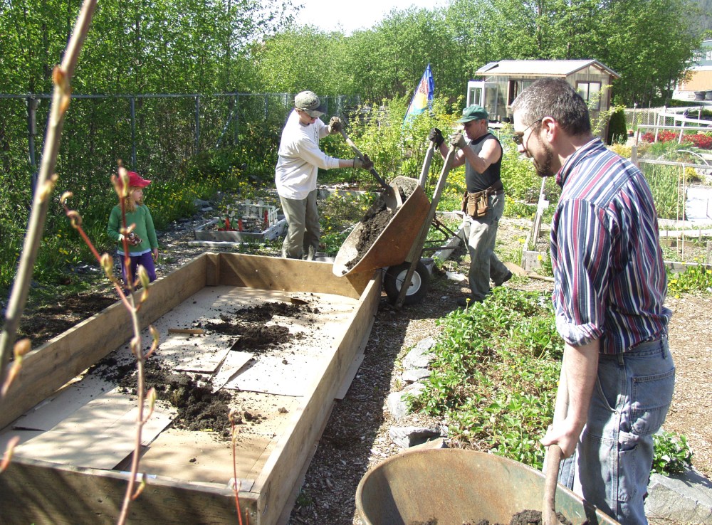 It’s time to … learn how to build a simple raised garden bed – Sitka ...